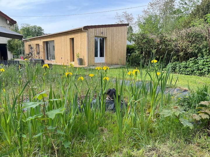 Tiny House En Bois Sur Une îLe Avec Bain Nordique - Poissy
