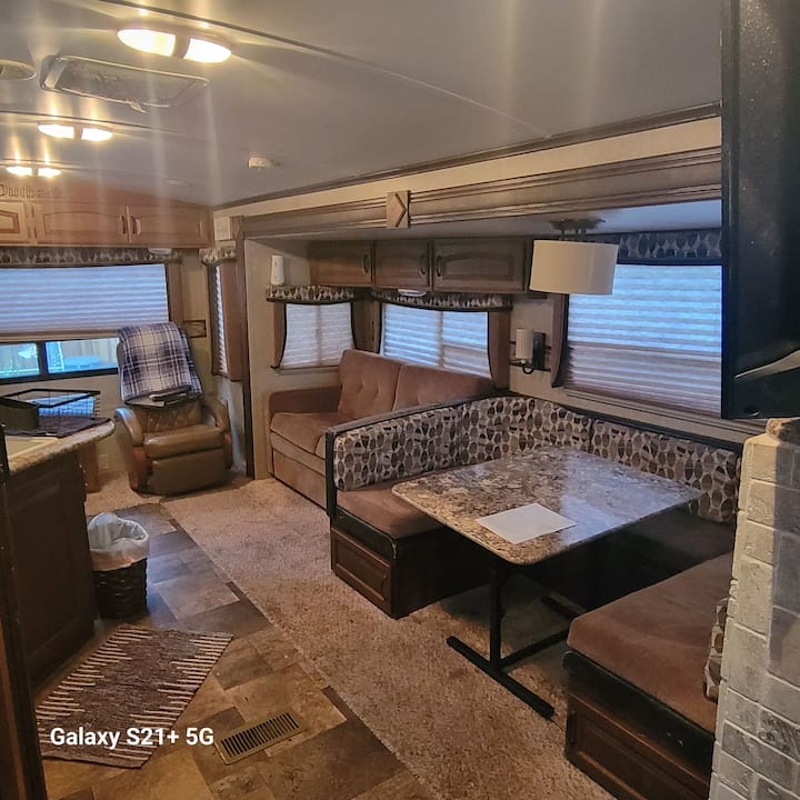 Cozy Camper - DeLand, FL