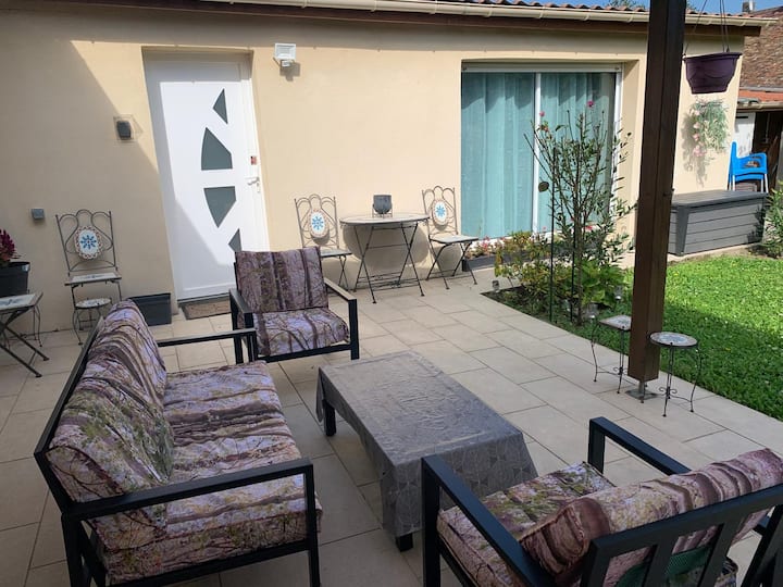 Studio Privé Mitoyen à Un Pavillon Sans Vis à Vis. - Oise