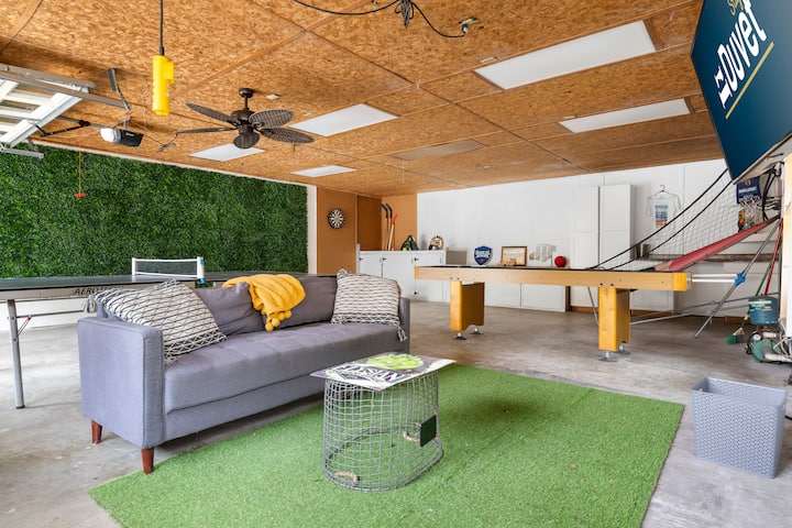 Charleston Charmer | 4 Beds! | 15 Min To Downtown - Charleston, SC