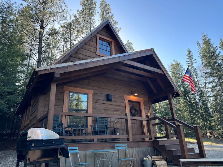 Cabin In The Meadow - Sandpoint, ID