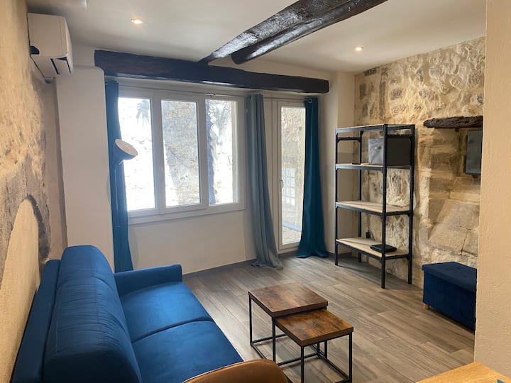 Studio Dans Cœur D’avignon, Calme, Climatisé,cour - Avignon