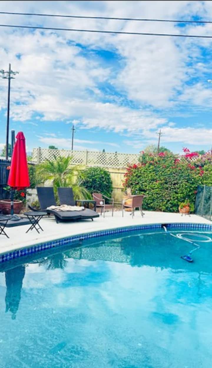 Attached 1 Bdr Guest Apartment W/pool & Jacuzzi - Simi Valley, CA