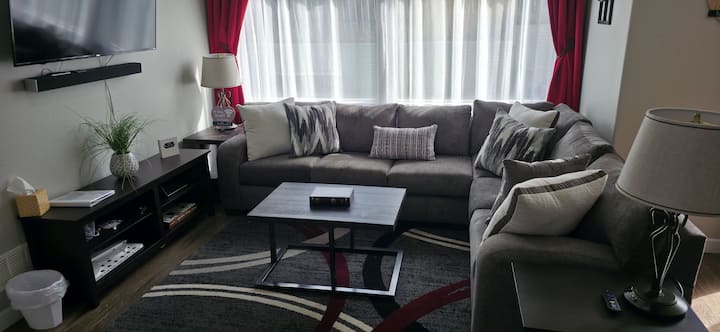 Beautiful 3-bed, 2.5-bath Smart Home W/ Rv Parking - Casper, WY