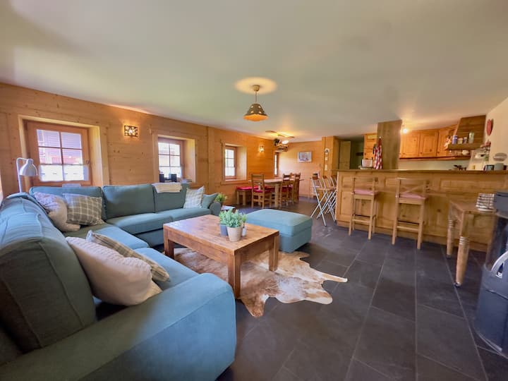 Charming And Cosy 4 Bed Apartment - Central Chatel - Châtel