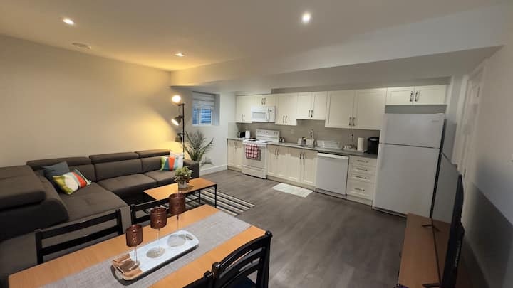 2 Bed Suite Willoughby, Near Langley Events Centre - Langley