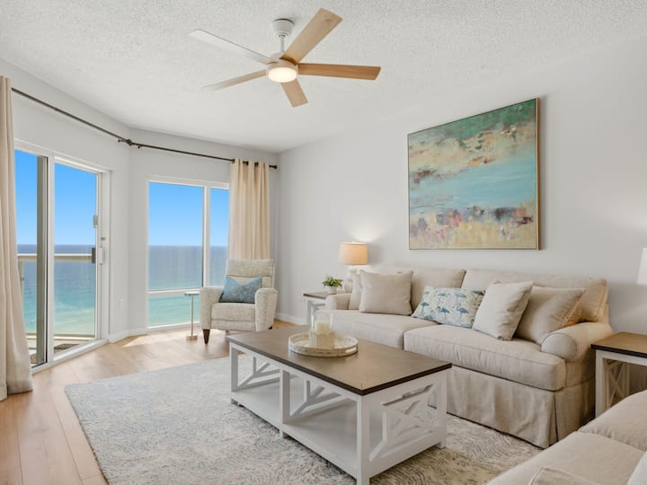 Emerald Isle 1606 - Amenities & Beachfront Pool! - Pensacola Beach, FL