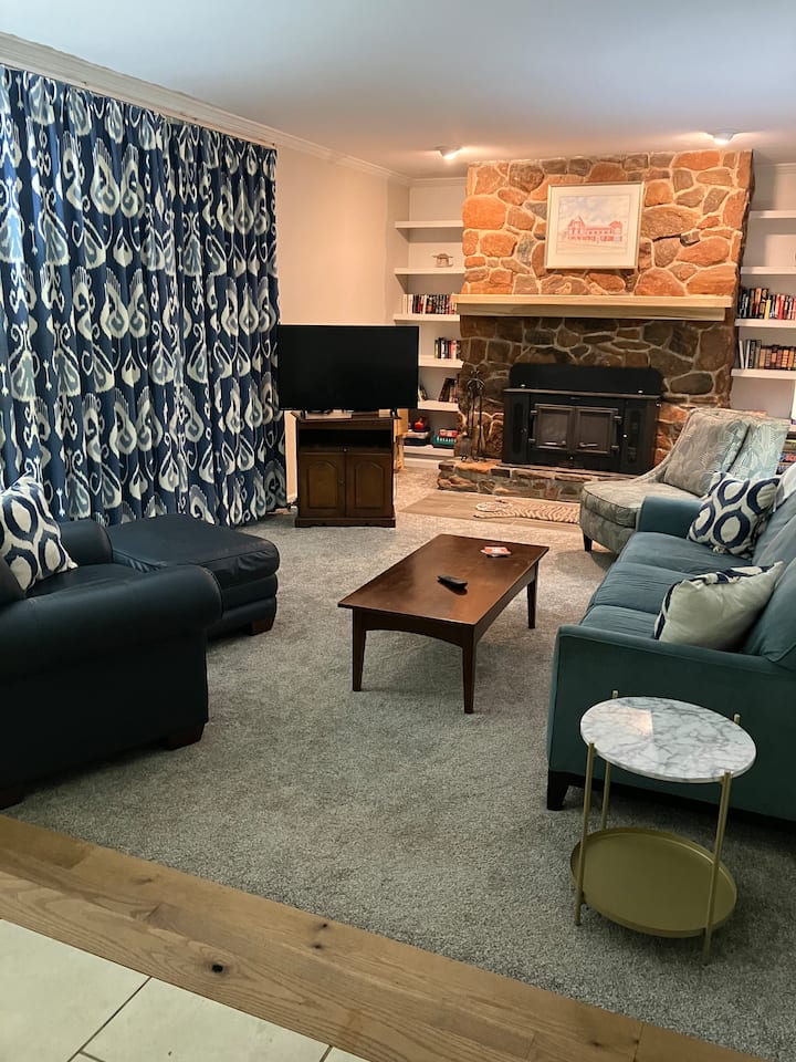 3-bedroom Home For Family, Football, Fishing & Fun - Clemson, SC