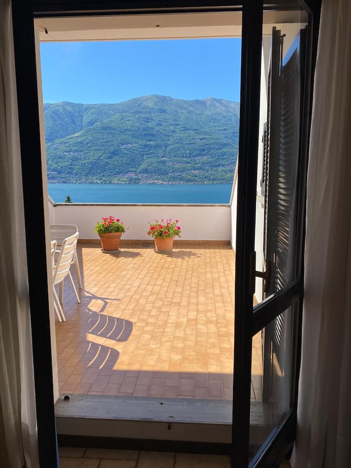 Your Peaceful Family Retreat Overlooking Lake Como - Varenna