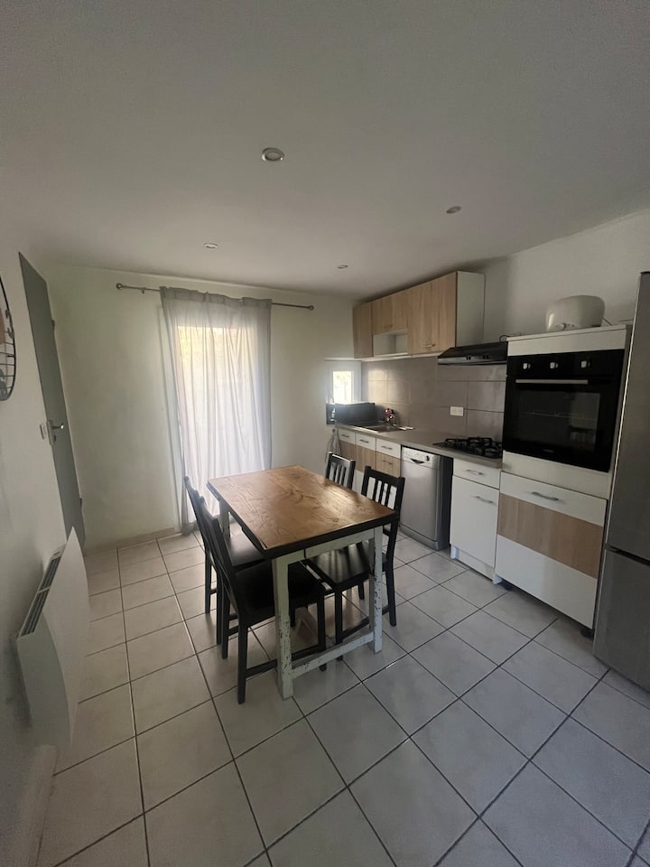 Sahorre, Agréable Maison De Village. - Vernet-les-Bains