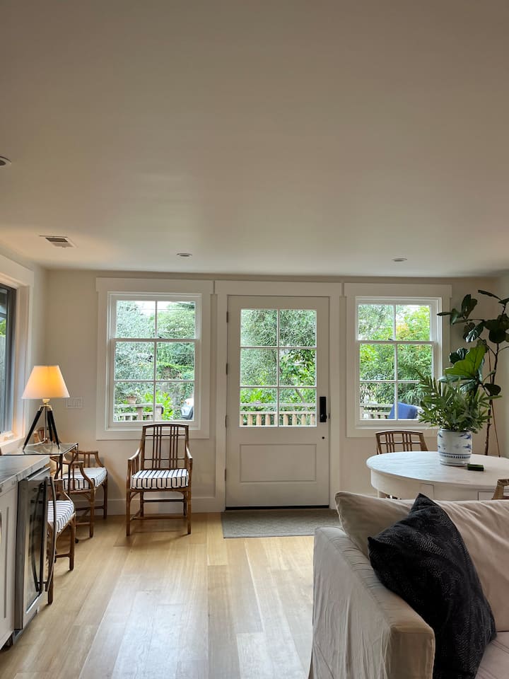 Beach House + Cozy Cottage - Stinson Beach, CA