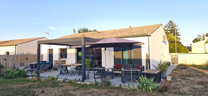 Chambre
Dans Maison Récente - Surgères