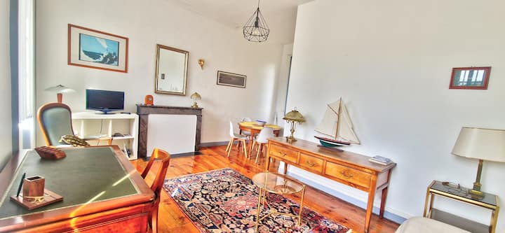 Emplacement Idéal - Grand Appartement Authentique - Île d'Arz