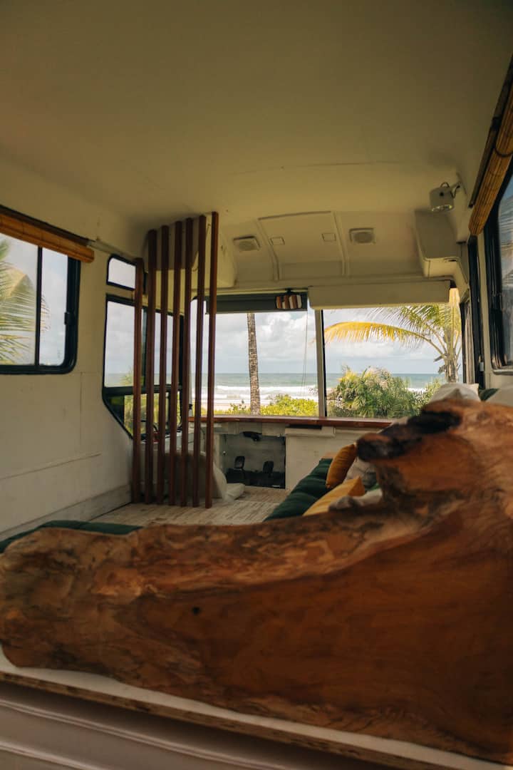 ‘Bus De Praia’ -Experiência Maraúnica Em Algodões - Bahia