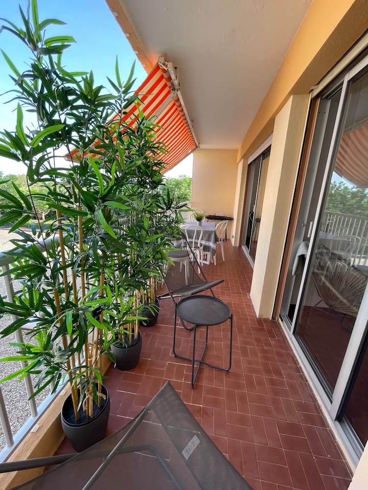 Lavandou – Appartement Cosy à 2 Min De La Plage - Le Lavandou