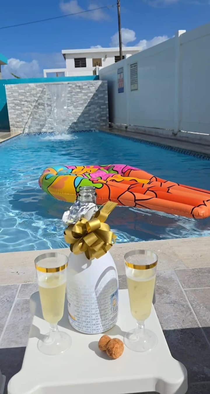 Casa Madeli, Stylish Home Near Airport & Beach - Puerto Rico