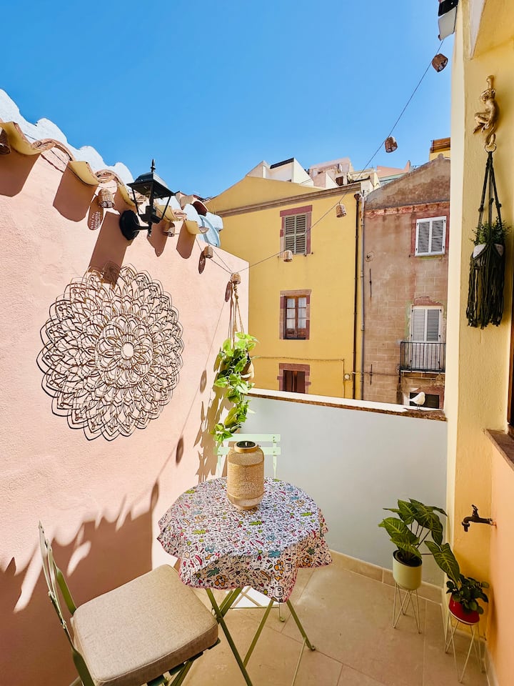 Casa Luna, Ancient Hamlet + Cozy Terrace + 2 Bikes - Bosa