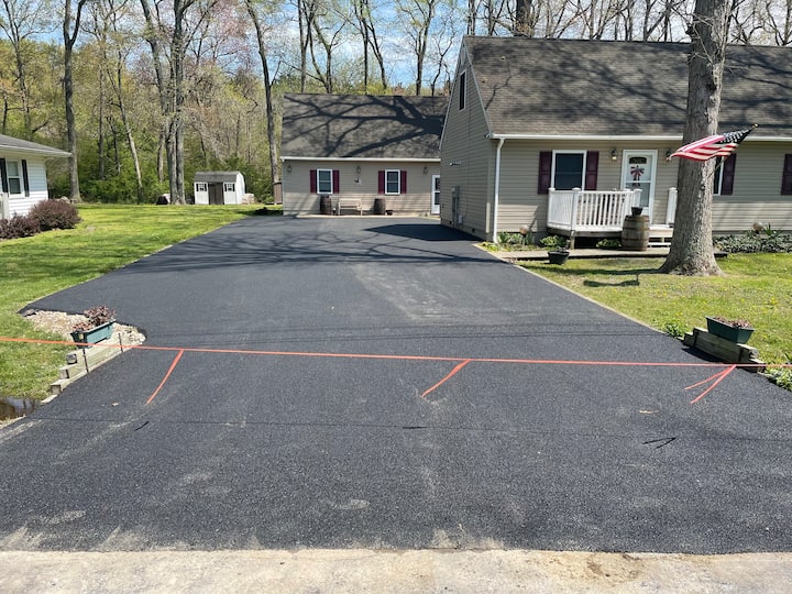 Cheerful, Quiet 5 Bedroom Home - Salisbury, MD