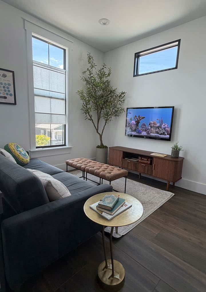 Prime Location Ybor City • Walk To 7th + Quiet - Davis Islands, FL