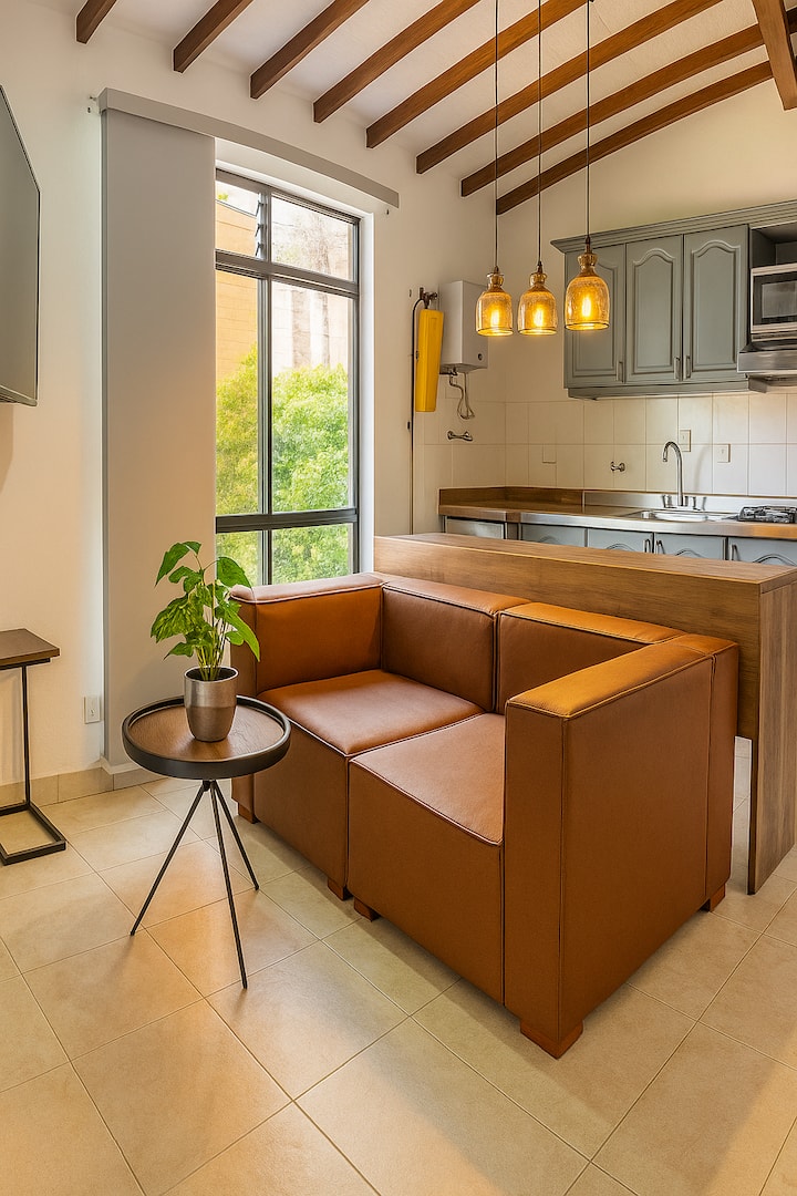 Modern & Stylish Apartment Prime Laureles 2br - Medellín, Colombia