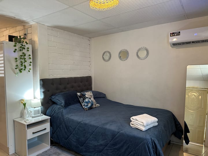 Suite, Ingreso Con Clave 5 De Junio, Independiente -