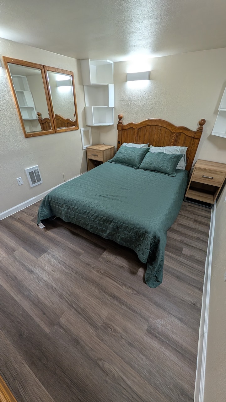 Nice One Bedroom Apartment Near Downtown - Cheyenne