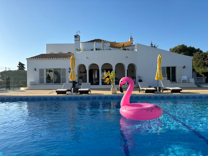 Ocean-view Private 1-bdrm With Pool & Tennis Court - Carvoeiro