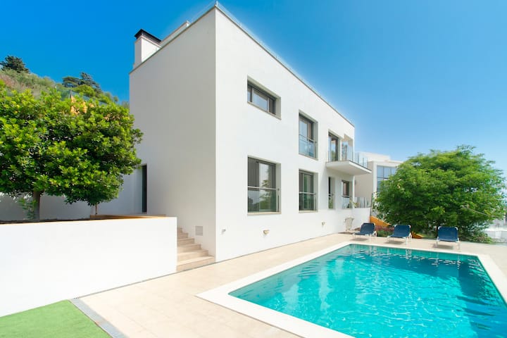 3br House With Private Pool, Terrace & Parking - Cerbère