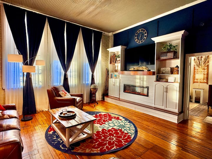 The Loft Over 8th - Augusta, GA