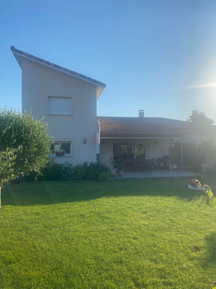 Maison En Ville Avec Jardin Au Calme - Gaillac