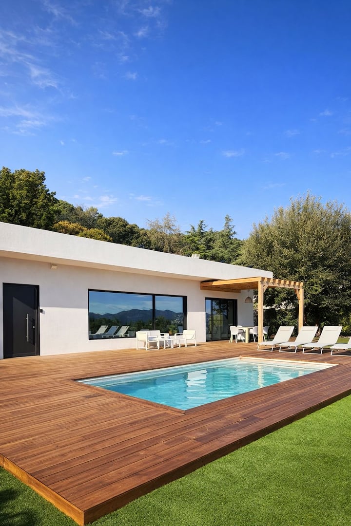 Casa En Plena Naturaleza Con Piscina - Granollers