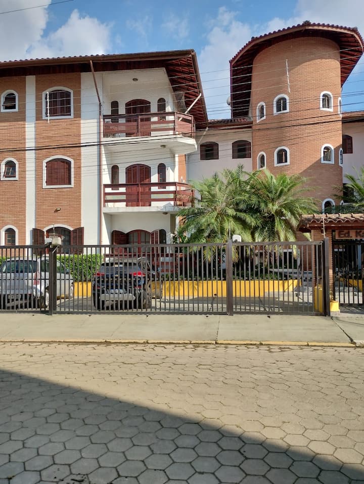 Apartamento Espaçoso E Confortável No Itaguá - Ubatuba