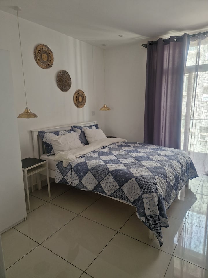 Lovely 1-bed Studio;  Pool, Gym & Onsite Cafe - Accra