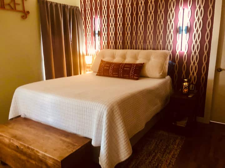 Quiet-countryaire Home, With Room To Breathe. - Brenham, TX