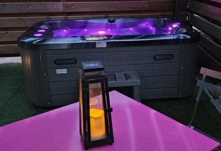 Logement Proche Epinal, Jacuzzi/sauna/wifi - Lac de Bouzey