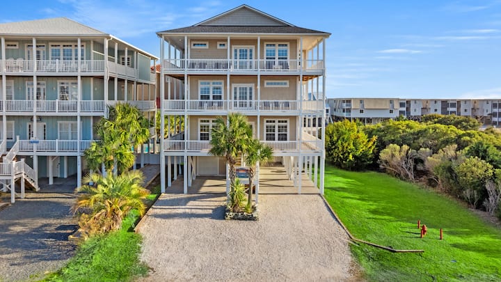Sleeps 20, Elevator, Free Linens, Heated Pool - Sunset Beach, NC