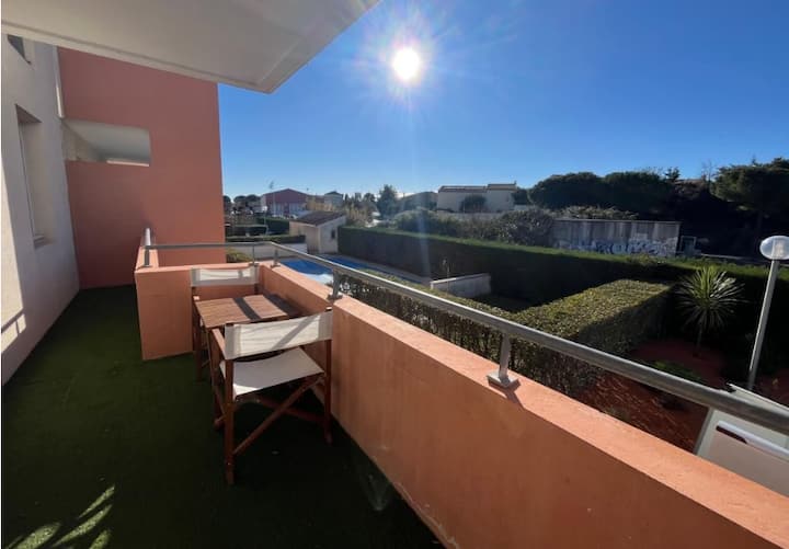 Superbe T2 Avec Piscine Et Terrasse - Bouzigues