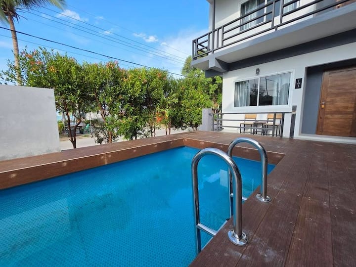 Nk Donsak 1.5 Km From Pier - Don Sak