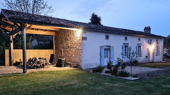Longere Rénovée Campagne Gîte 12 Personnes - Charente-Maritime