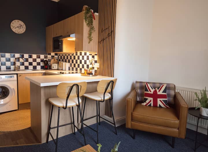 Cosy & Quiet Flat Near Haymarket Station - Edinburgh