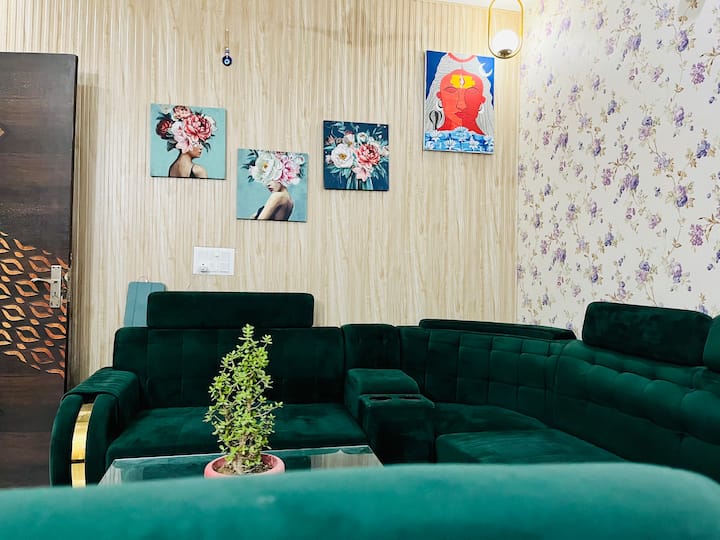 2 Bhk Independent Boho - By Adiyogi Homestay - Kharar