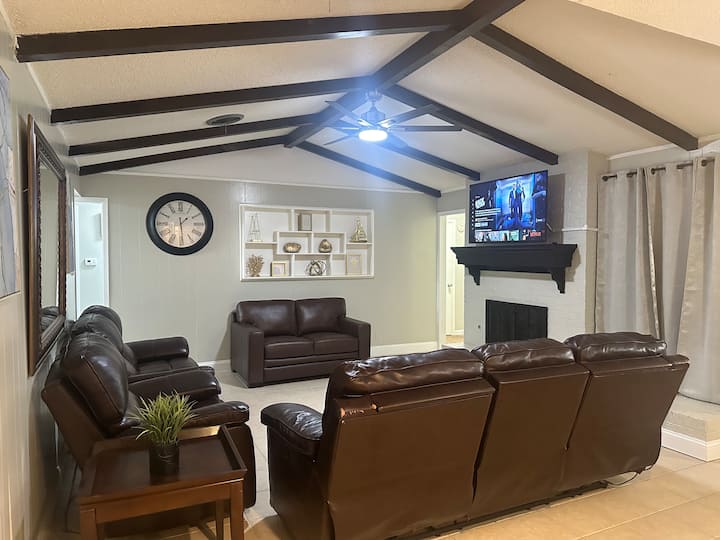 Updated Midstay For Groups -Smart 43'tv In Rooms - Midland, TX