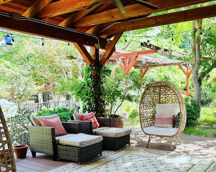 Escape To A Waterfall Oasis, Unrivaled Relaxation - Auburn, CA