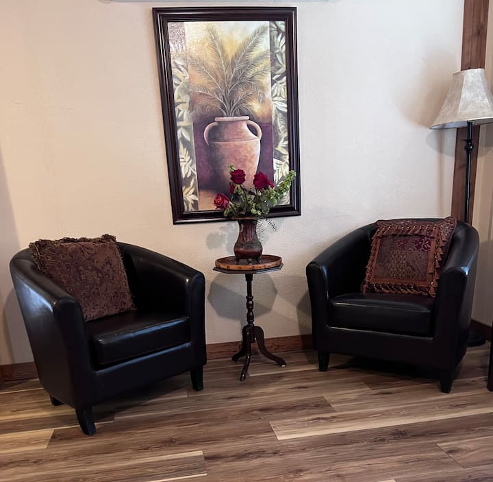 2br Cabin • 10 Min To Uo & Autzen • Pet Friendly - Springfield, OR
