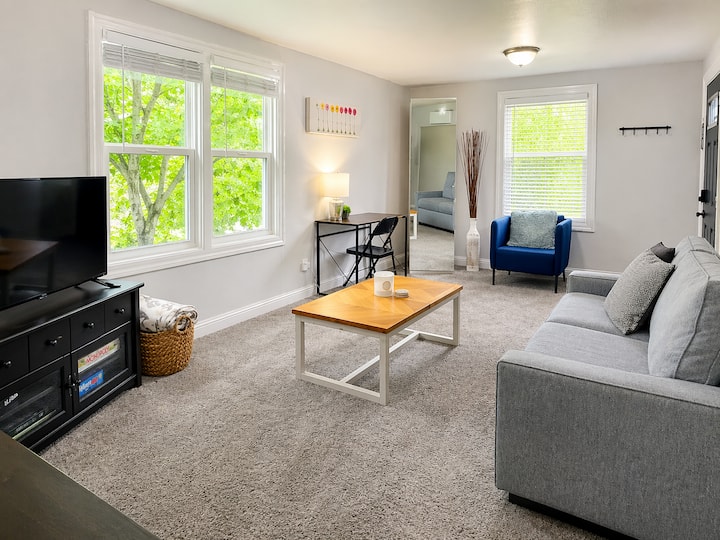Cozy Private Retreat Near Downtown + Hospital - Pleasant Hill, CA
