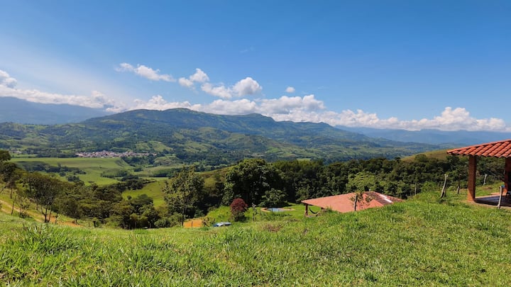 Hermosa Cabaña En 
Charala Santander - Charalá
