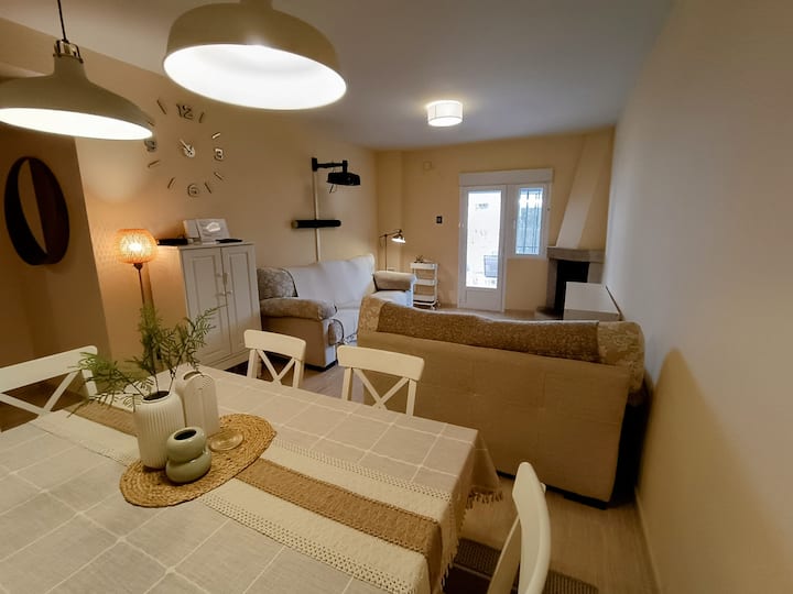 Family Friendly, Home Cinema, Garden, Modern. - La Adrada