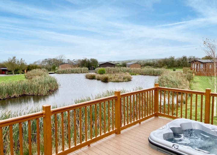 Shalom Lodge - Wales