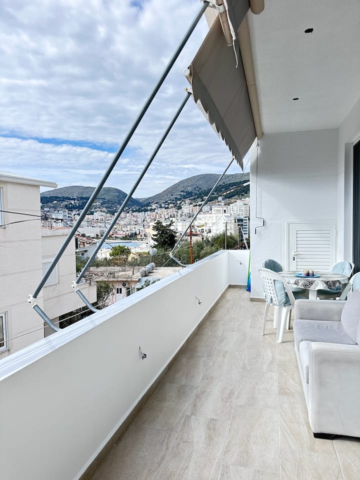 Lovely 3-bedroom Private House! - Saranda