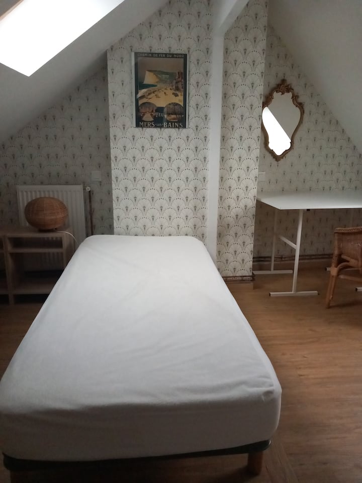 Abbeville Centre: Loft Pour éTudiant, Stagiaire. - Abbeville